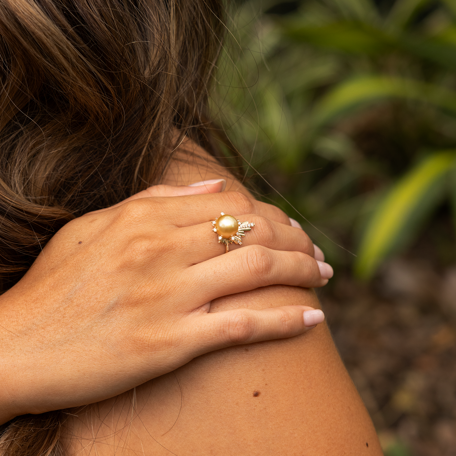 Hawaiian Sunrise South Sea Gold Pearl Ring in Yellow Gold & Diamonds