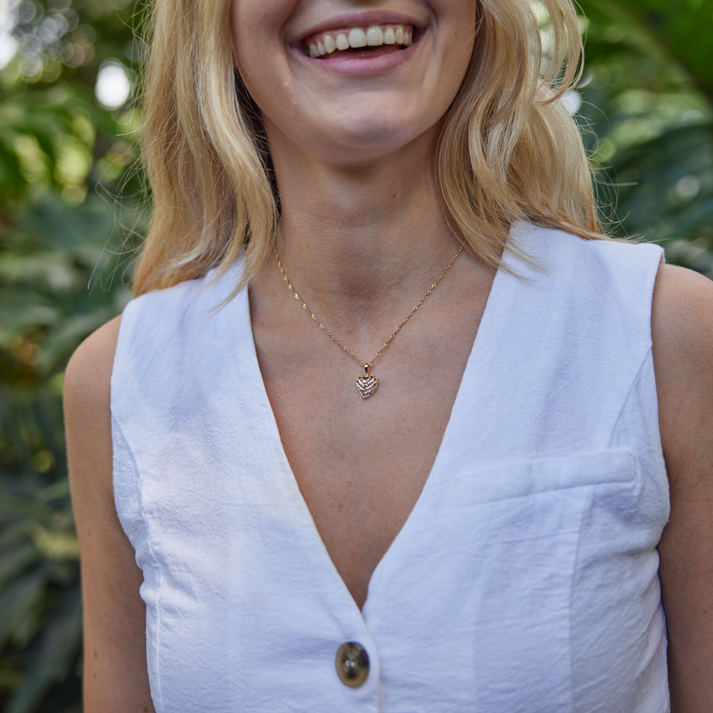 Aloha Heart Pendant in Gold - 12mm