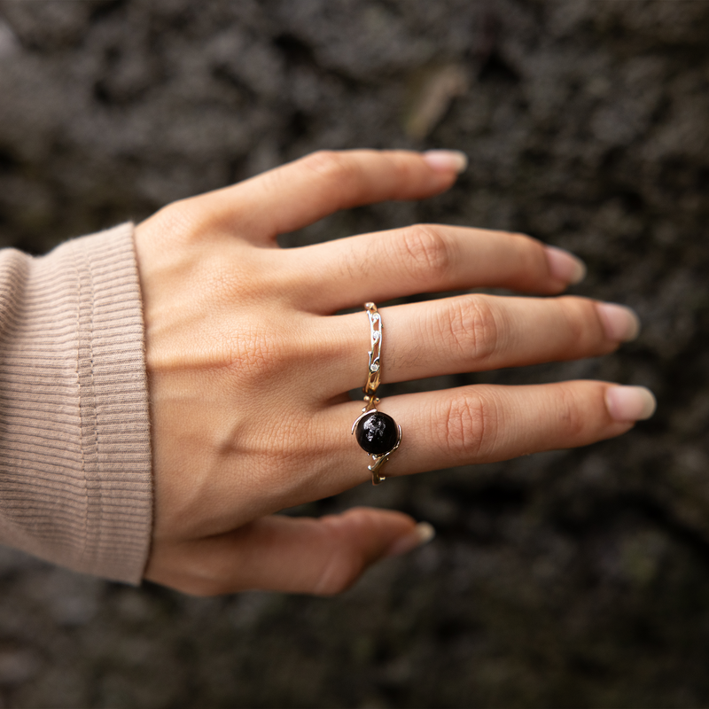 Heritage Ring in Yellow Gold with Diamonds